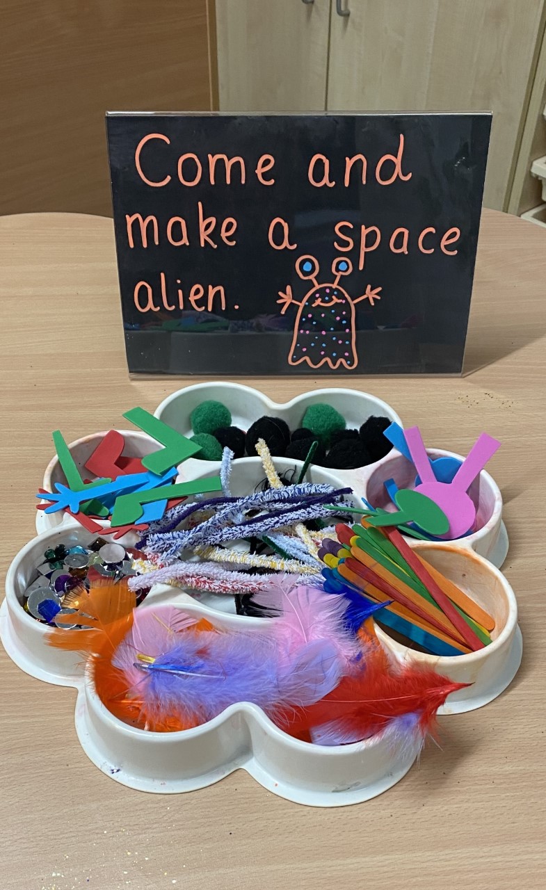 Bob the Alien came to visit! – Reception – Fairburn View Primary School